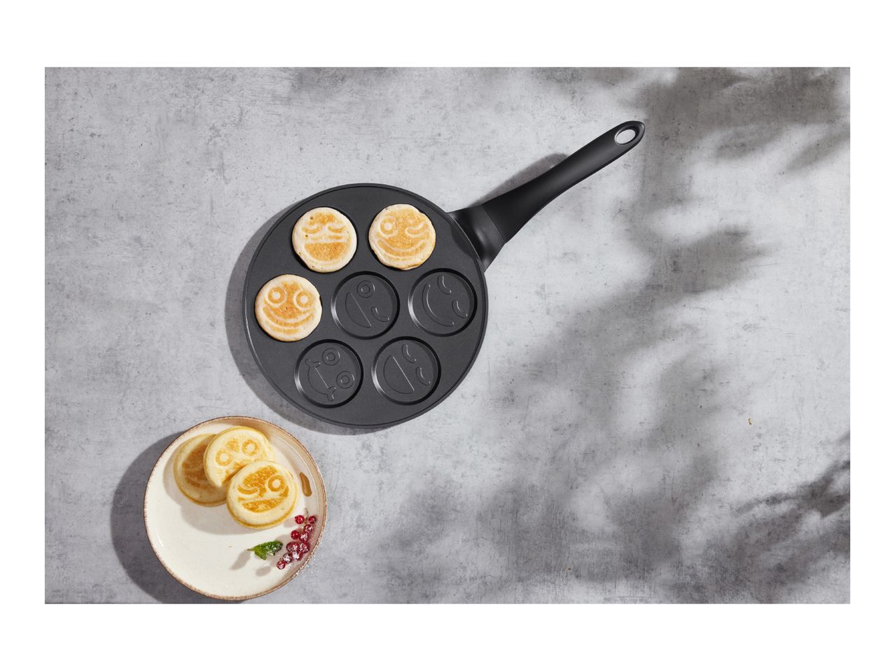 Silvercrest Smiley Face Pancakes Pan
